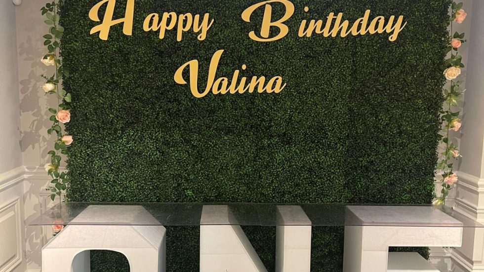 Garden Green Flower Wall Backdrop | Flower Walls USA